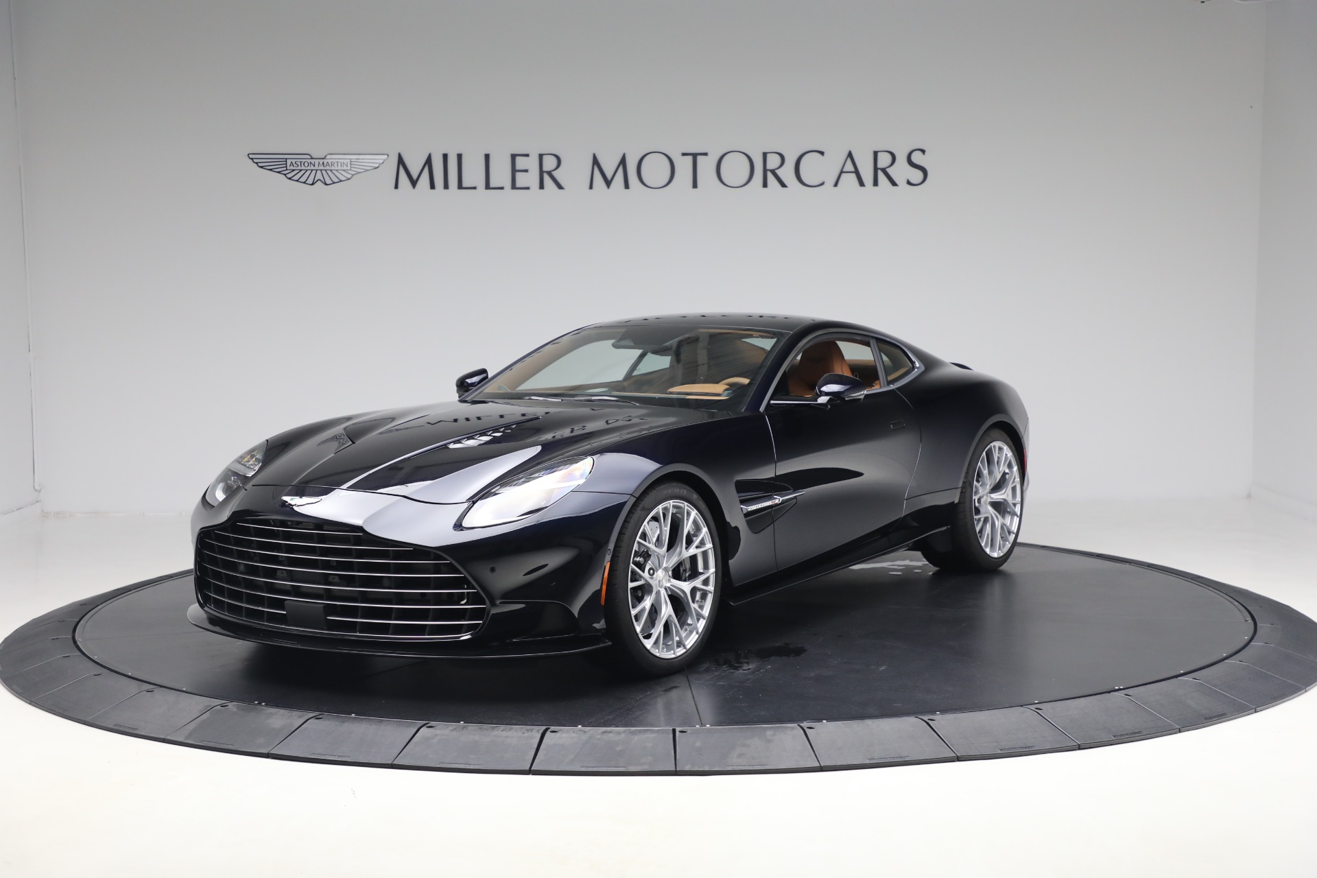 New 2026 Aston Martin Vanquish For Sale ($498,000) | Miller Motorcars ...