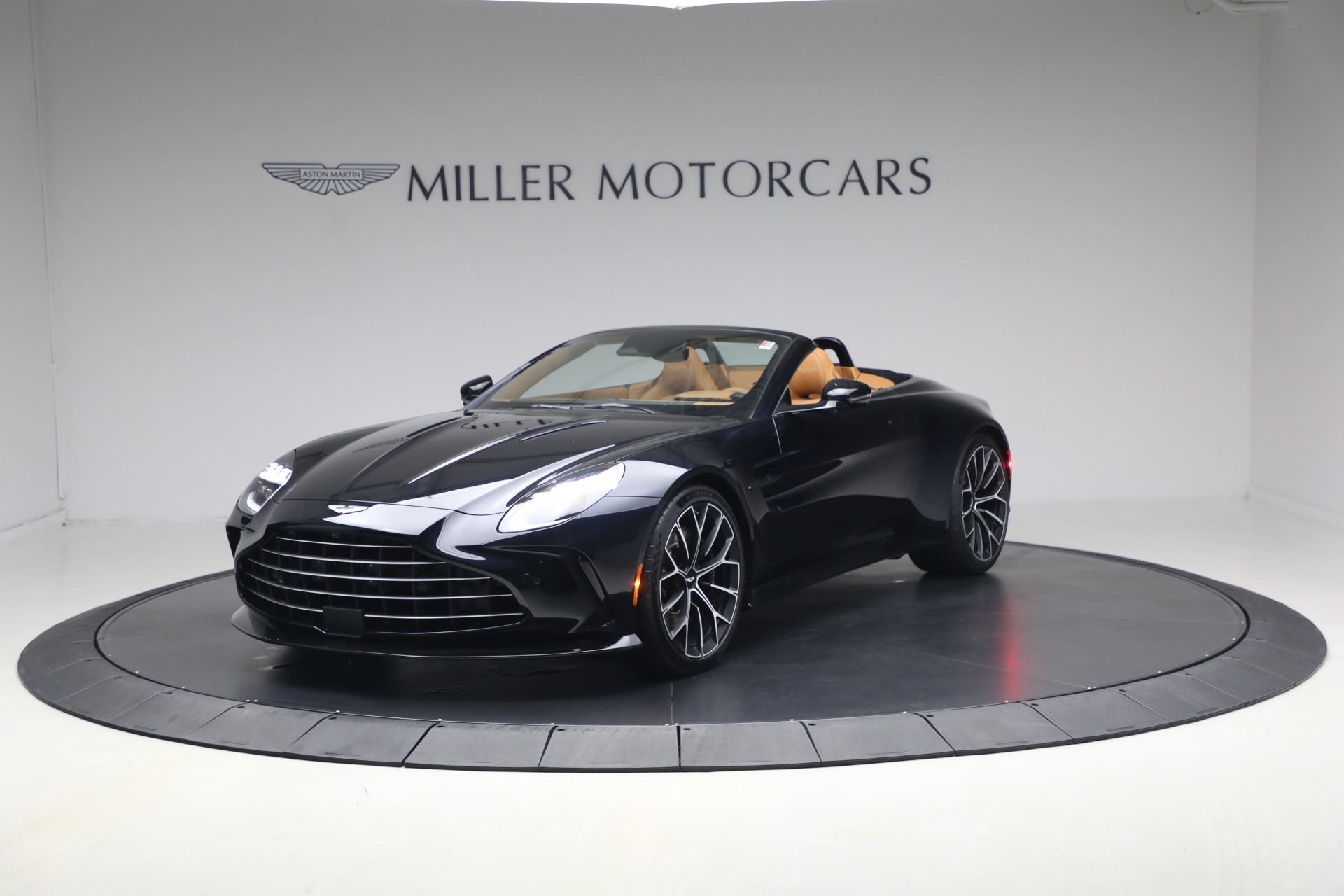 New 2026 Aston Martin Vantage Roadster For Sale ($260,900) | Miller ...
